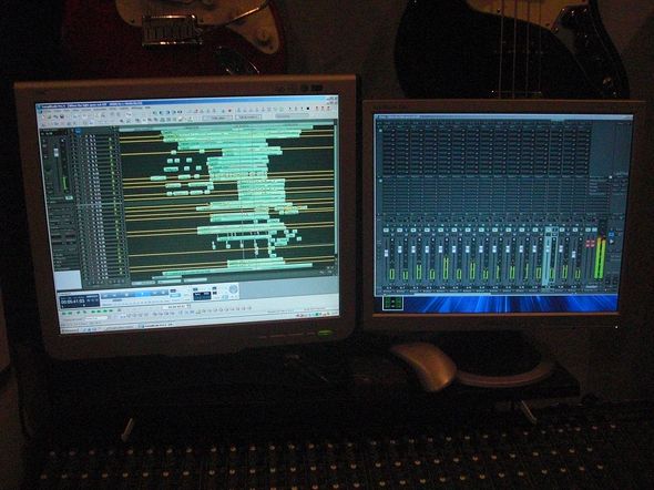 Studio | Chrabine Project